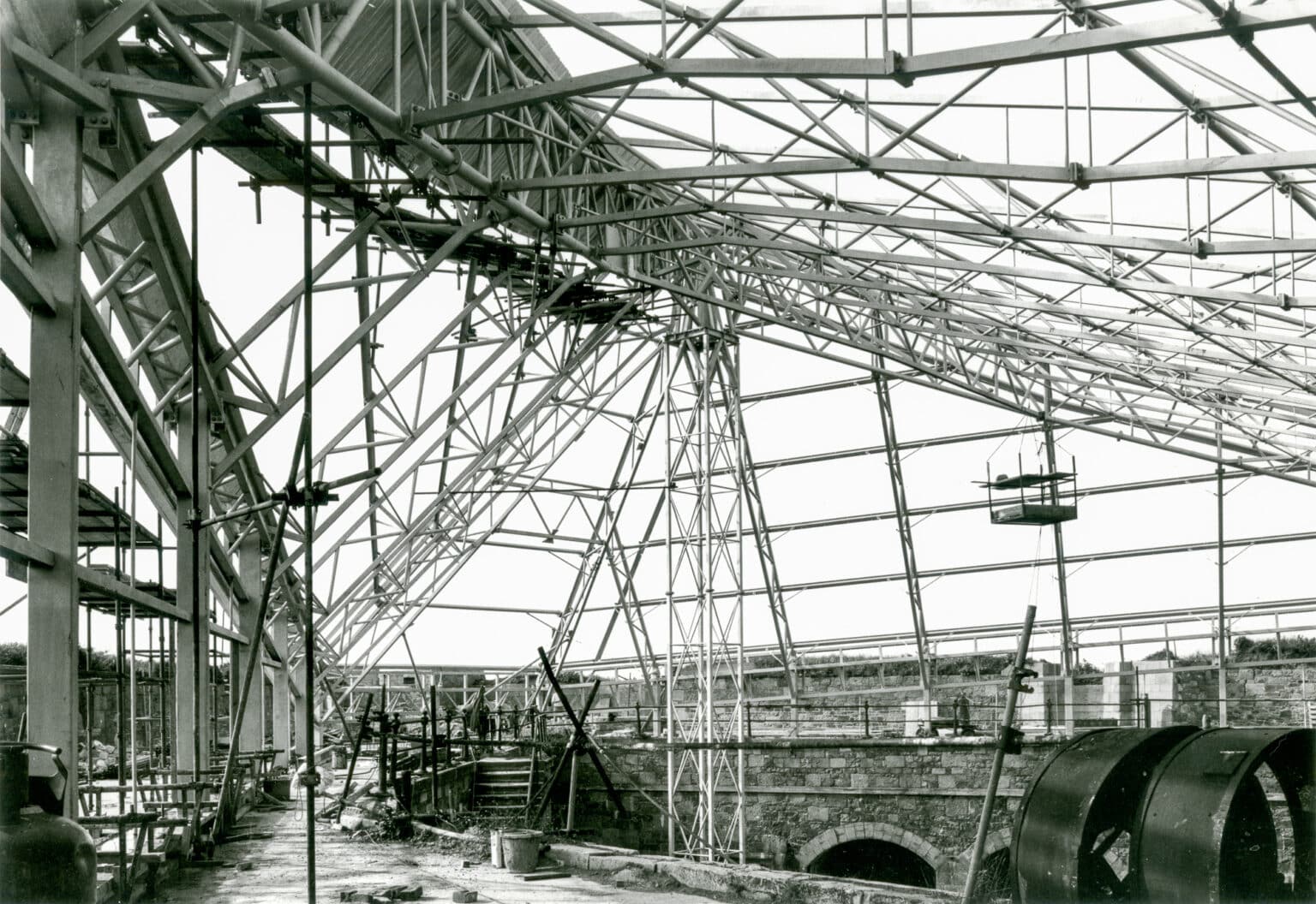 Review: Photographs of Fort Regent Roof Construction